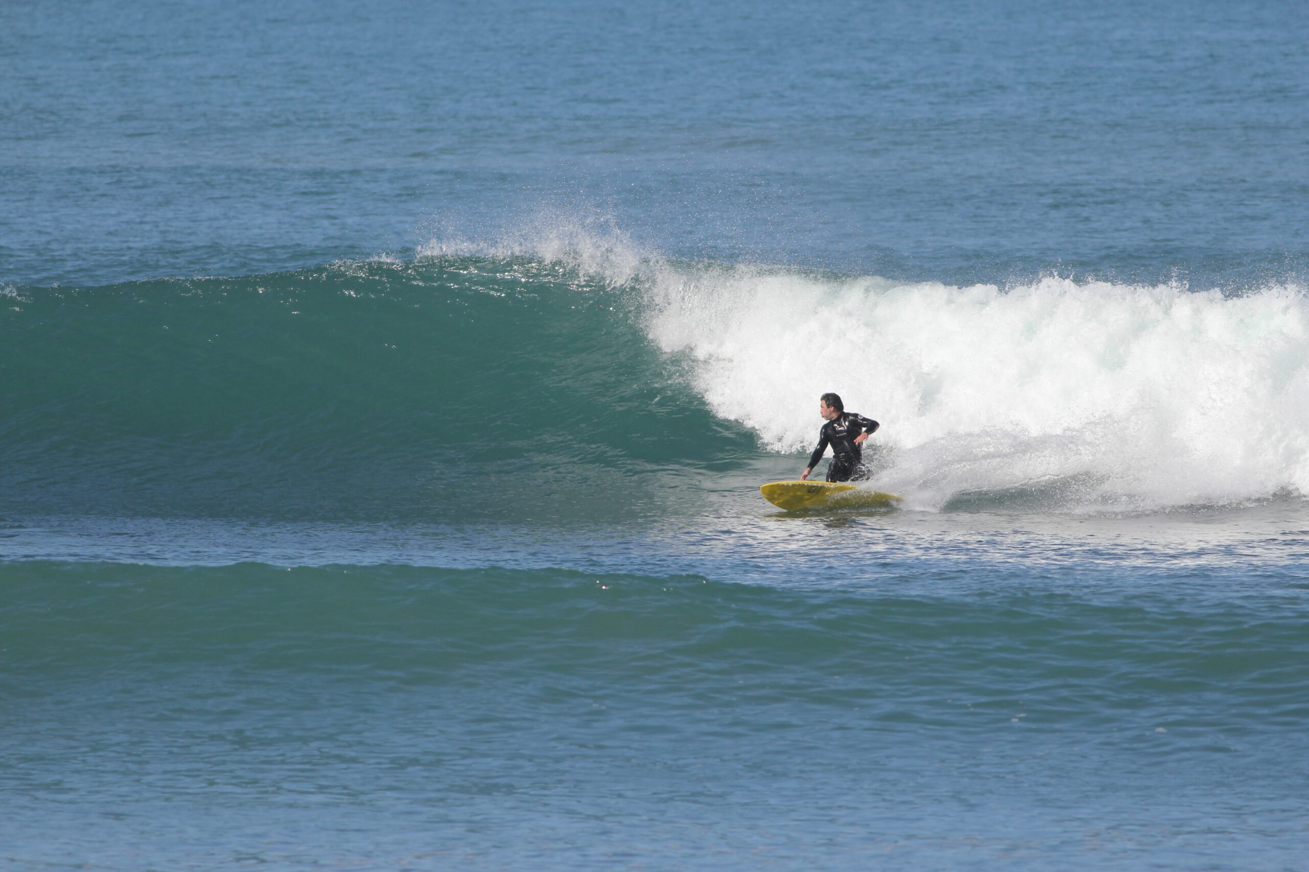 Tailored Surf Coaching au Maroc - WAVES AND GLIDE